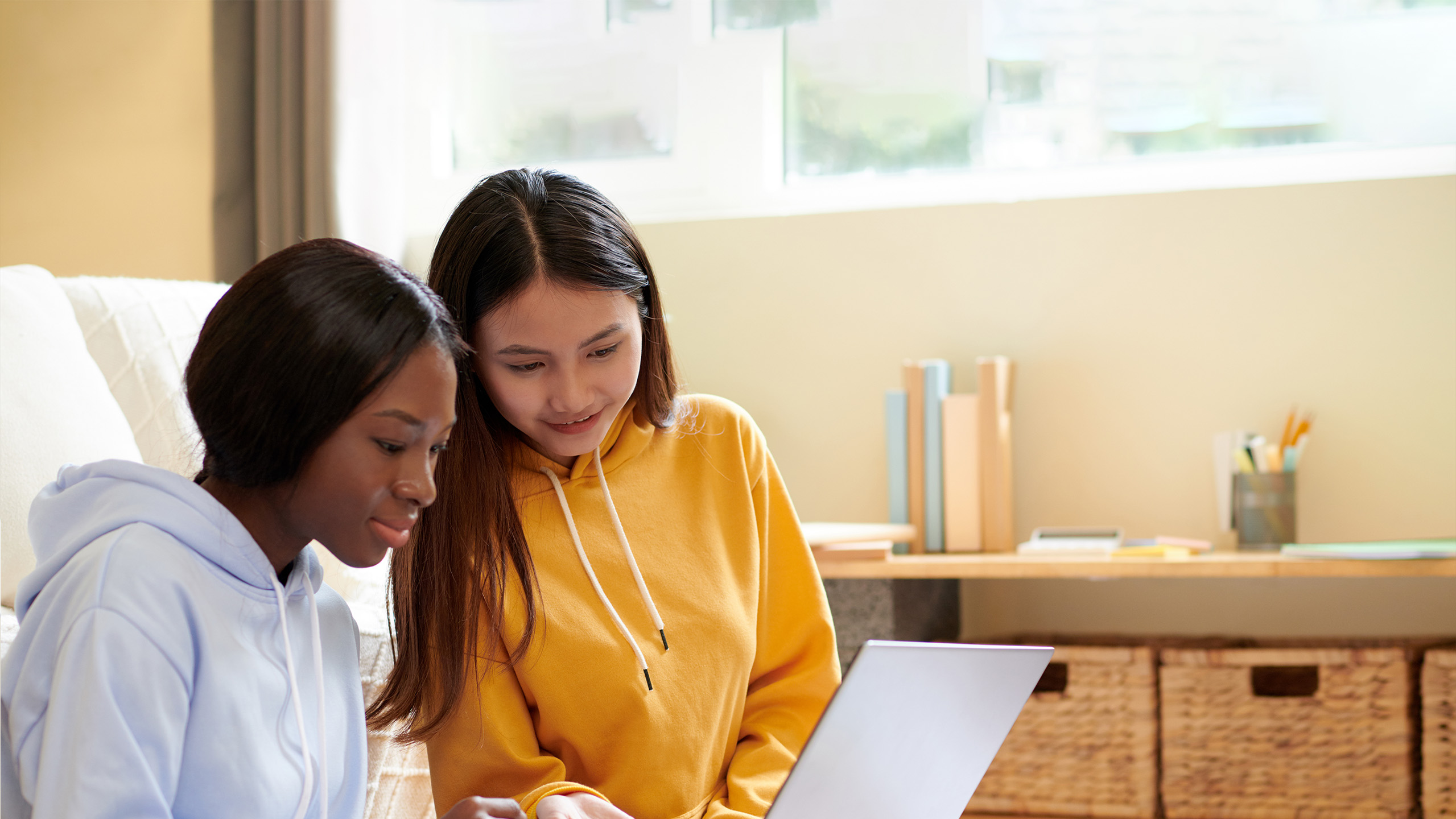 The IB and HundrED launch community of global youth future leaders ...